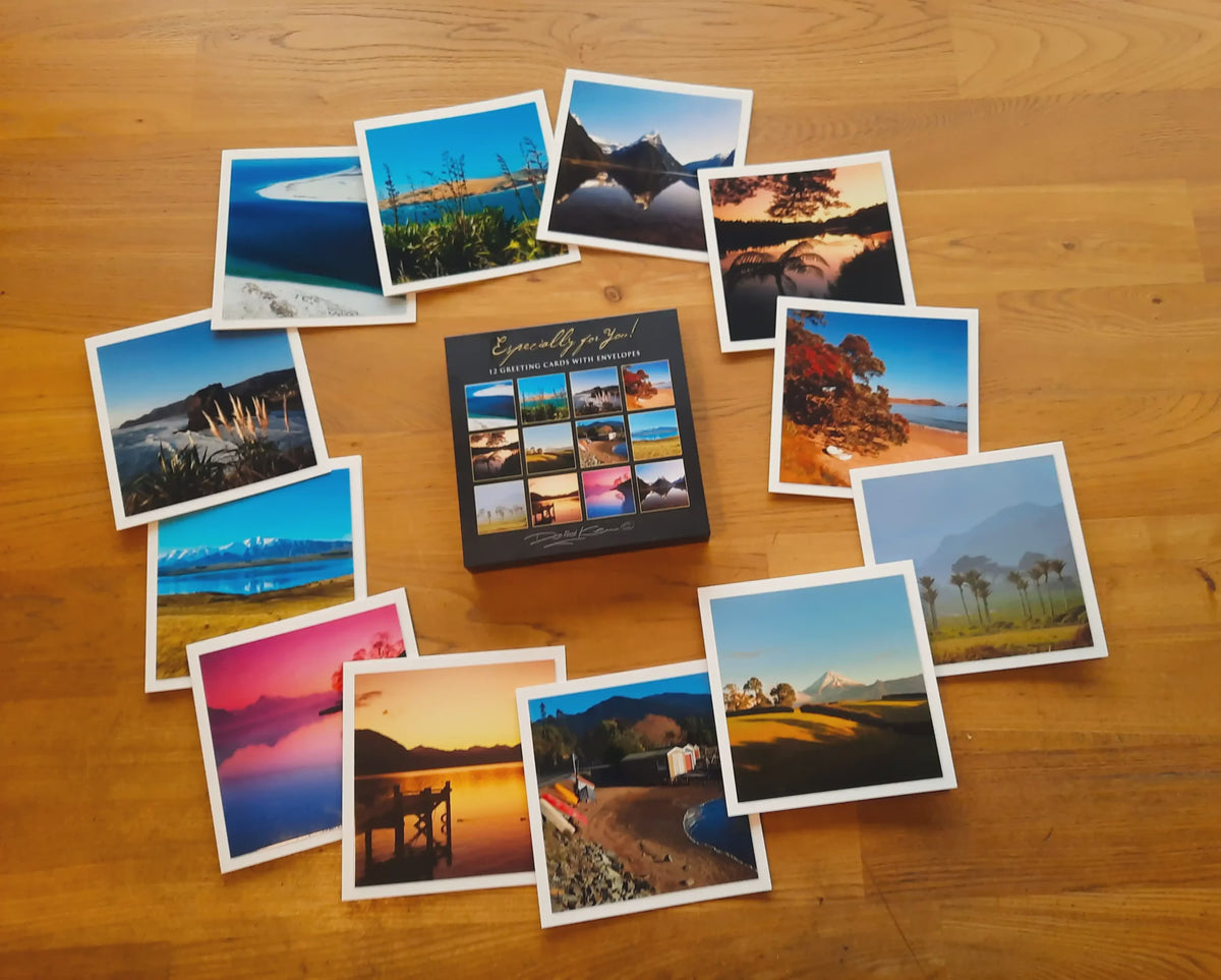 Boxed set of 12 Note cards – Studio Matakana